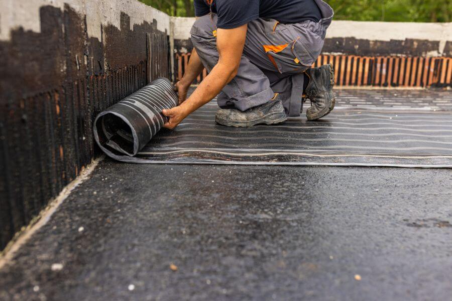 What Is Modified Bitumen Roofing? | Flat Roof Replacement