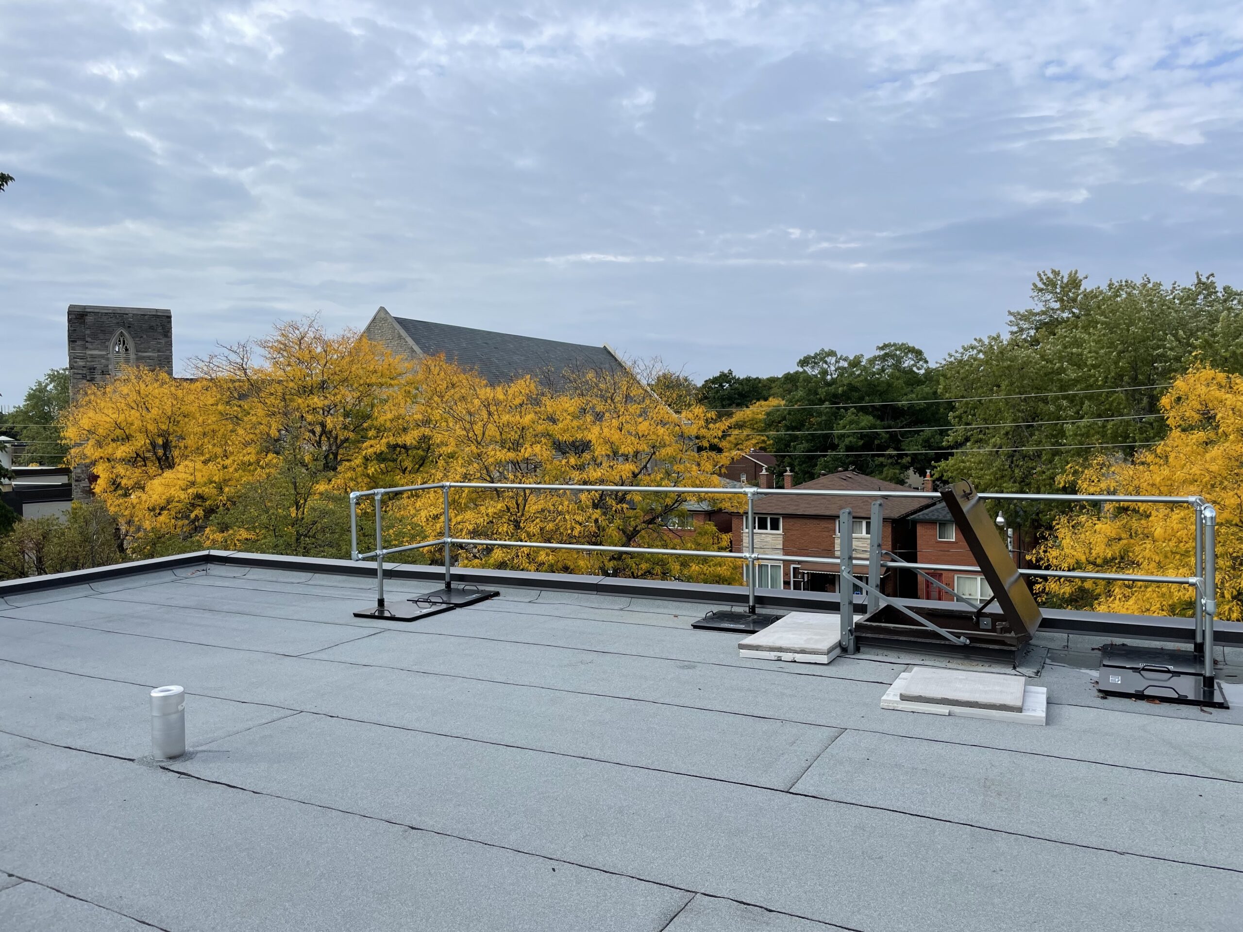 Rooftop Fall Protection Systems | Rooftop Safety (905) 760-0735